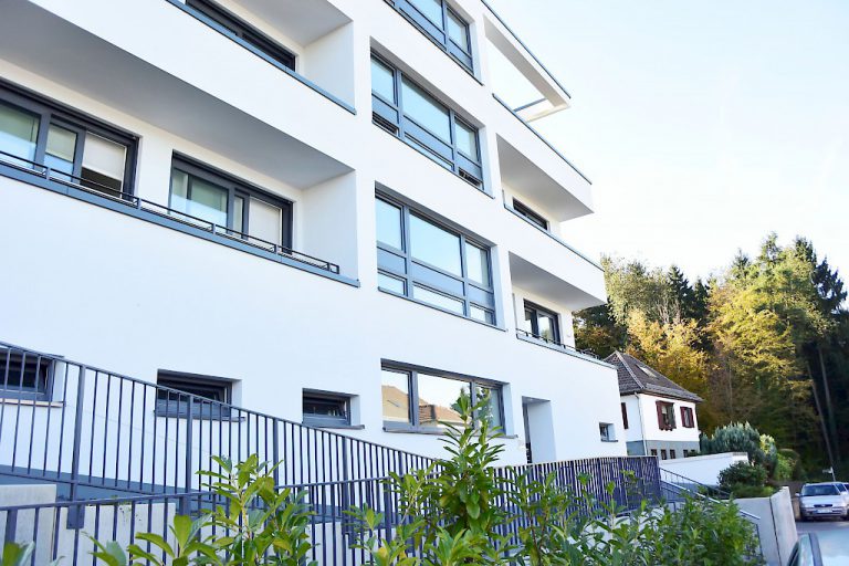 Mehrfamilienhaus mit Tiefgarage - archbase